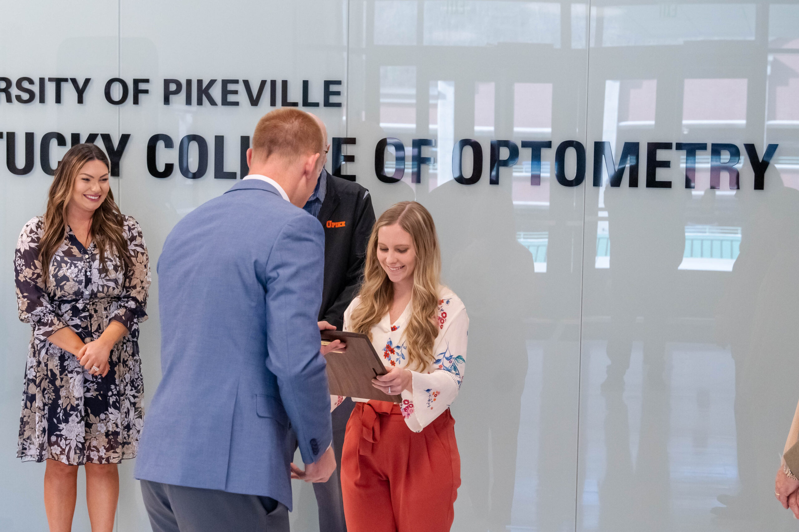 KYCO student awarded CooperVision's 2023 Best Practices Scholarship | UPIKE
