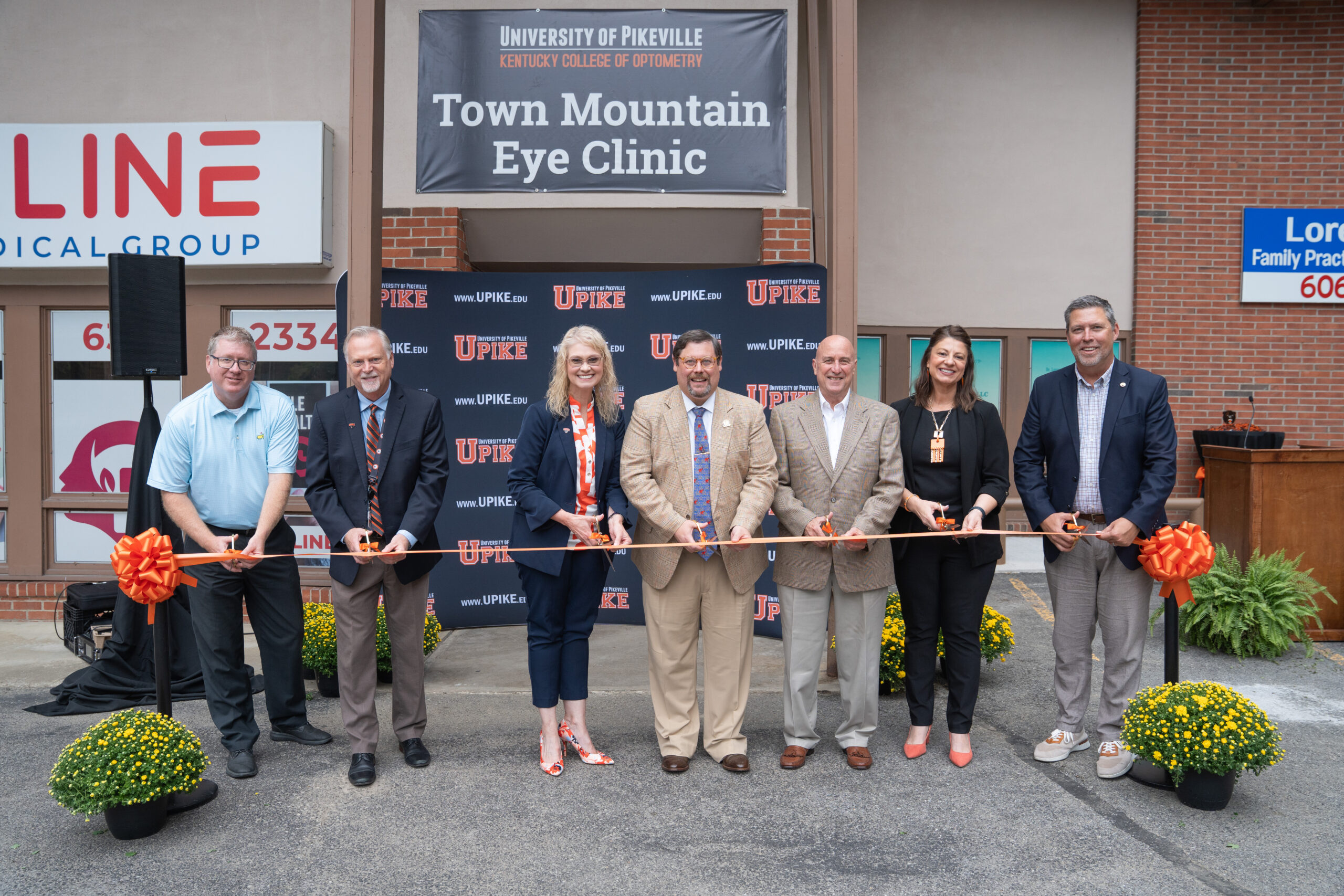 University of Pikeville Kentucky College of Optometry Celebrates Ribbon ...